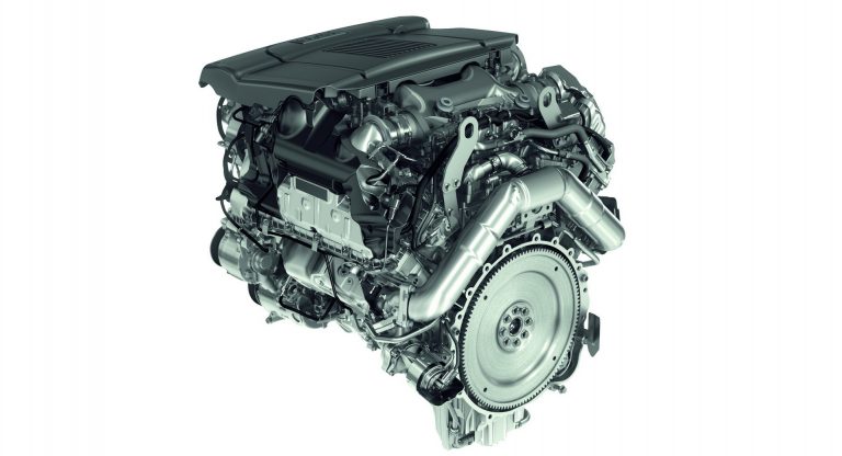 Land Rover Tipped To Kill Range Rover’s V8 Diesel | Carscoops