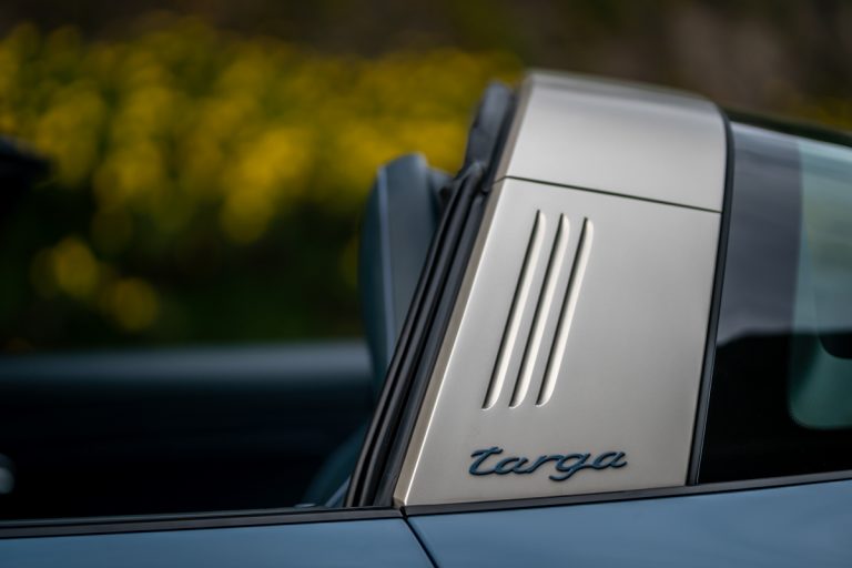 Porsche Exclusive 991 Targa 4S Design Edition Is So Purdy In Baby Blue ...