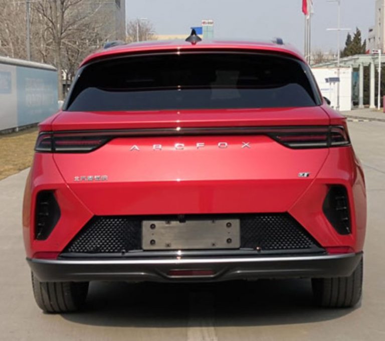 ArcFox Alpha-T Lands In China With Two Electric Motors And 406 Miles Of ...