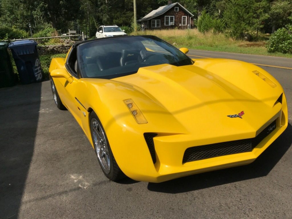 This Transformers-Inspired Corvette Looks Like It Got Stung By A ...