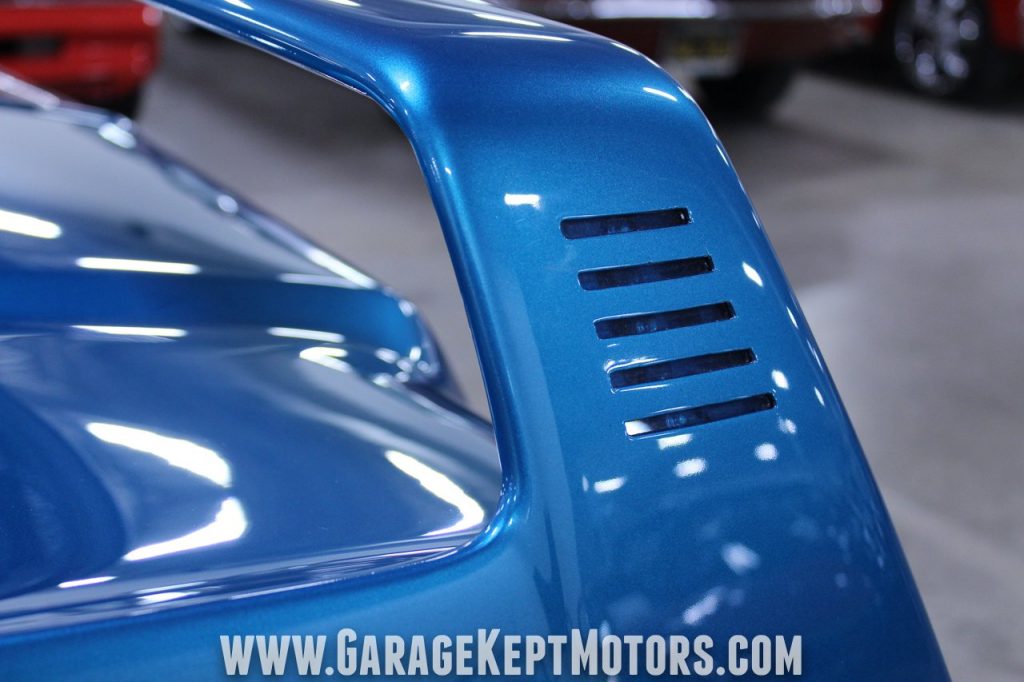 A Dodge Magnum Like No Other You’ve Seen Has $300,000 Worth Of Mods ...