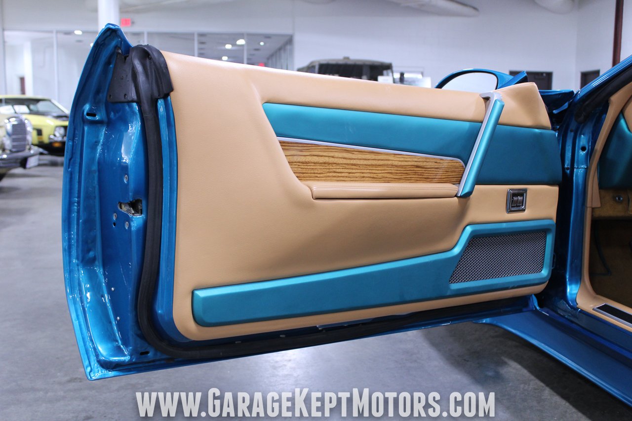 A Dodge Magnum Like No Other You’ve Seen Has $300,000 Worth Of Mods ...