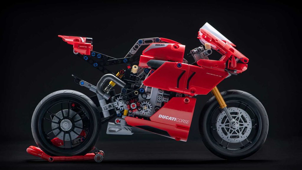 Build A Lego Ducati Panigale With A Two-Speed Gearbox | Carscoops