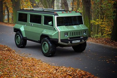 H-UAZ: American Hummer And Russian UAZ Mishmash Promotes Making Love ...