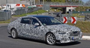 2021 Mercedes Maybach S-Class Shows Off New Dash With Giant Screen ...