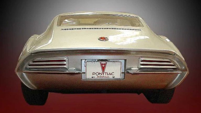 The John DeLorean Designed Pontiac Banshee Prototype Somehow Ended Up ...