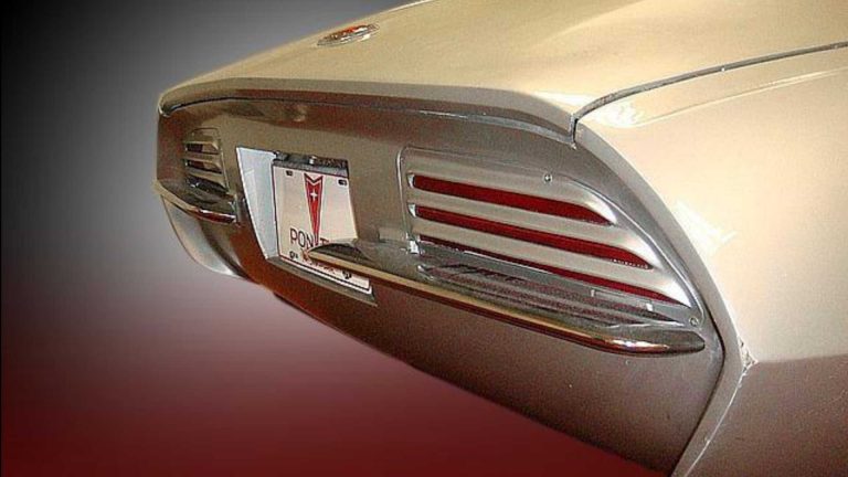 The John DeLorean Designed Pontiac Banshee Prototype Somehow Ended Up ...