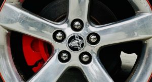 A Pontiac Solstice That Thinks It's A V10 Shelby Cobra Innovation ...