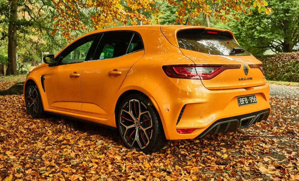 Driven: 2020 Renault Megane R.S. 300 Trophy Is Raw, Uncompromising, And Addictive | Carscoops