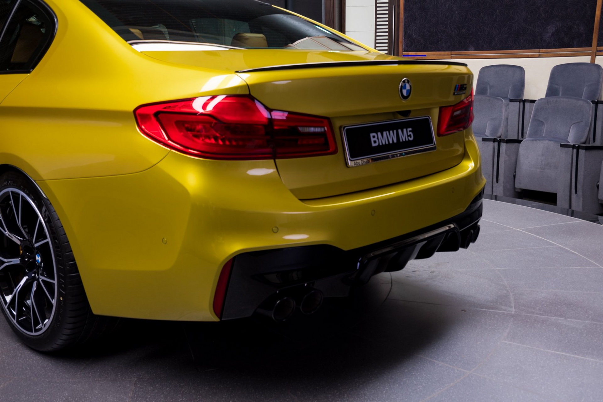 Austin Yellow M5 Competition Is Dripping With BMW Individual Touches ...