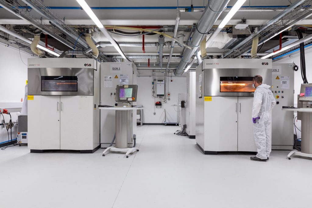 Jaguar Land Rover Aims To 3D Print 5,000 Visors Per Week | Carscoops