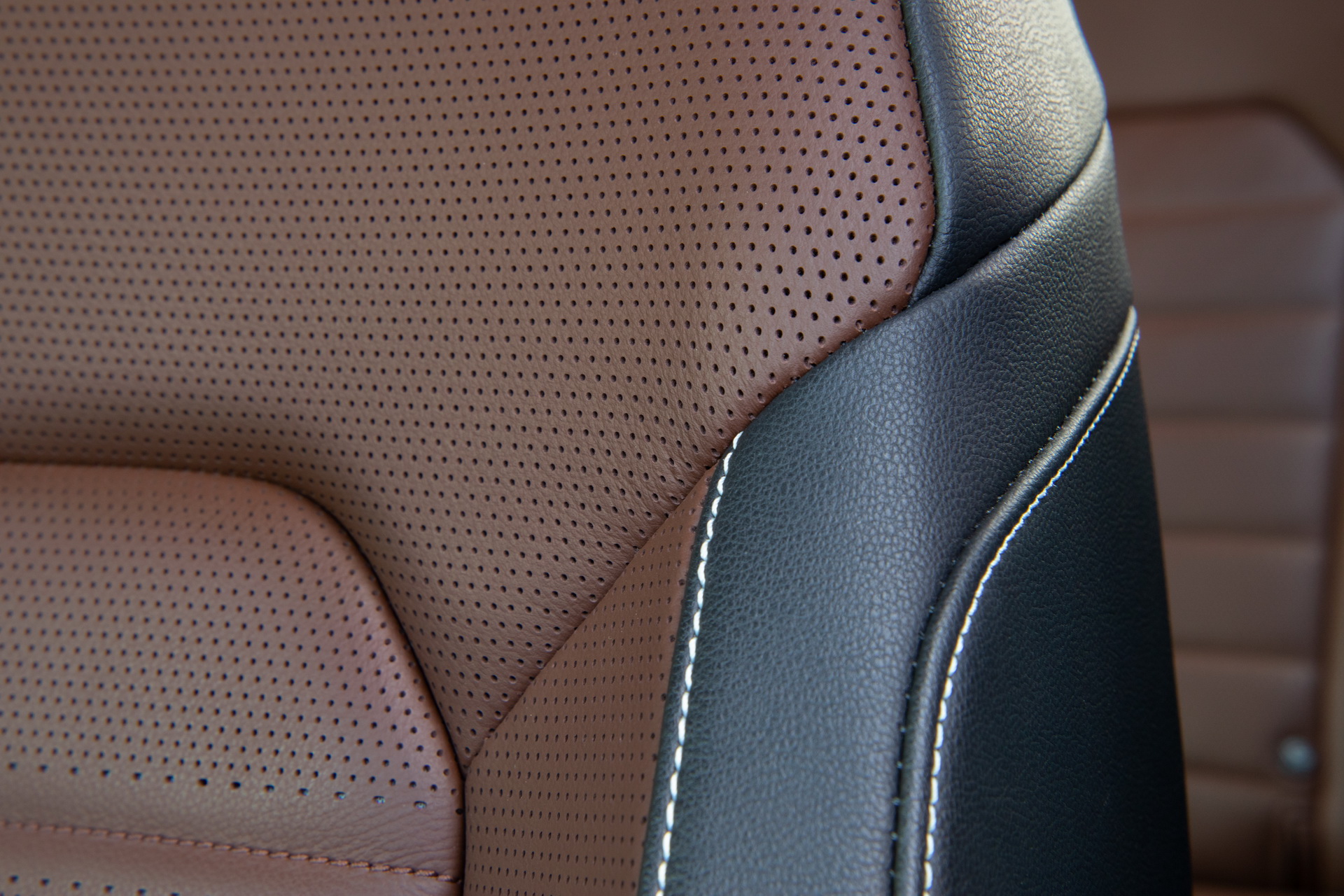 VW Atlas Gains Rugged Body Kit And Unique Wheels Thanks To New Basecamp ...