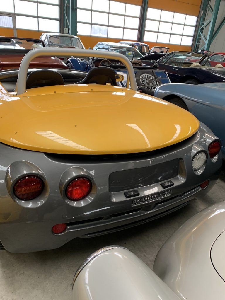 Renault Sport Spider Is One Of The Wackiest Cars Of The 1990s | Carscoops