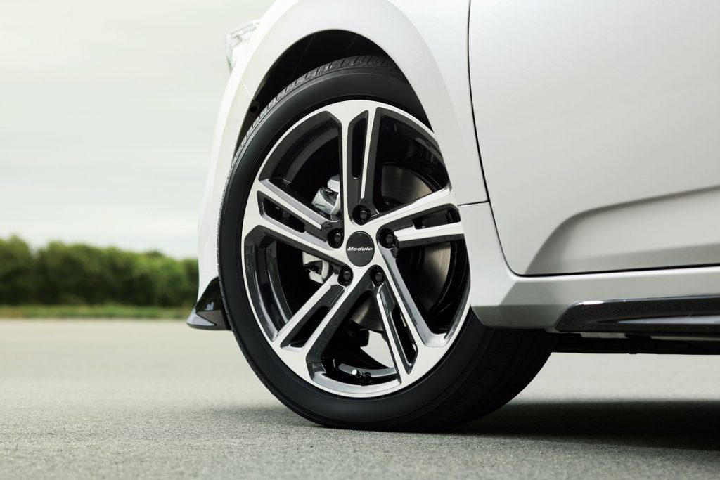 Honda Updates 2021 Insight In Japan With New Trim Level, Genuine ...