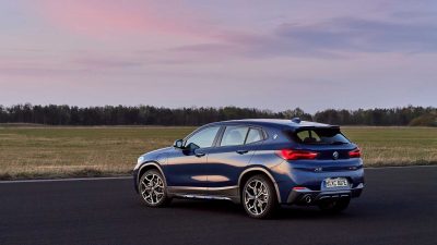 BMW X2 xDrive25e Debuts With PHEV Powertrain Offering 35 Miles Of ...
