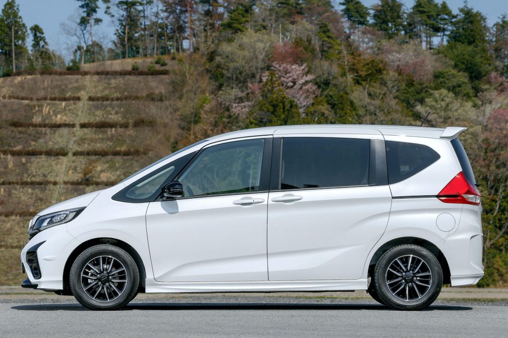 Honda Freed Modulo X Facelift Is One Mean-Looking Small MPV | Carscoops