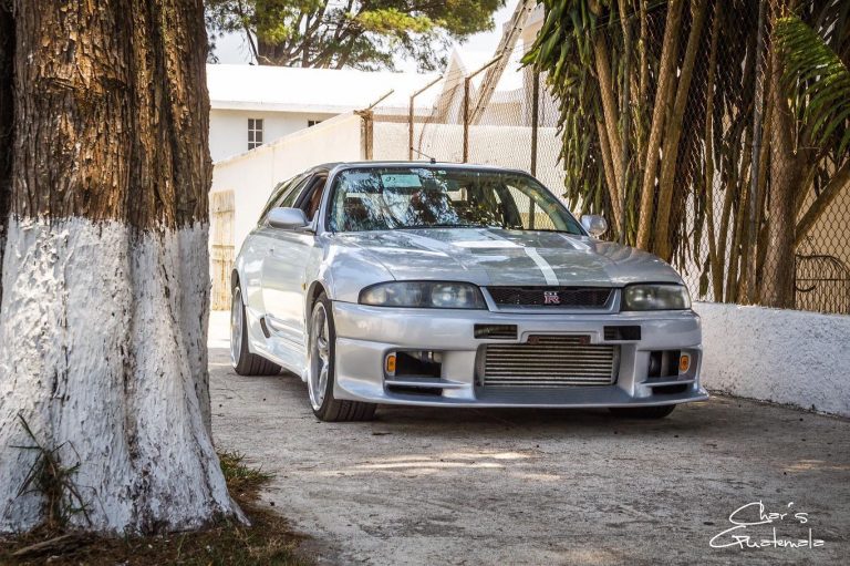 One-Off Nissan Skyline GT-R R33 ‘Speedwagon’ Looks Odd, But Was A Beast ...