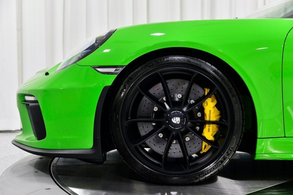 Want A Lizard Green Porsche 911 Speedster Or A Viper Green 911 Turbo S ...
