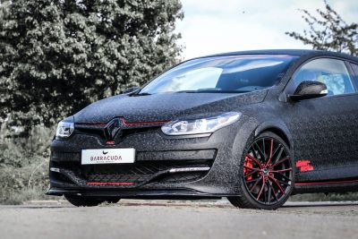 Older Renault Megane RS Coupe Is High On Psychedelic Color Shifting ...