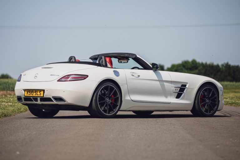 2011 Mercedes-Benz SLS AMG Roadster Exudes A Muscular Elegance | Carscoops