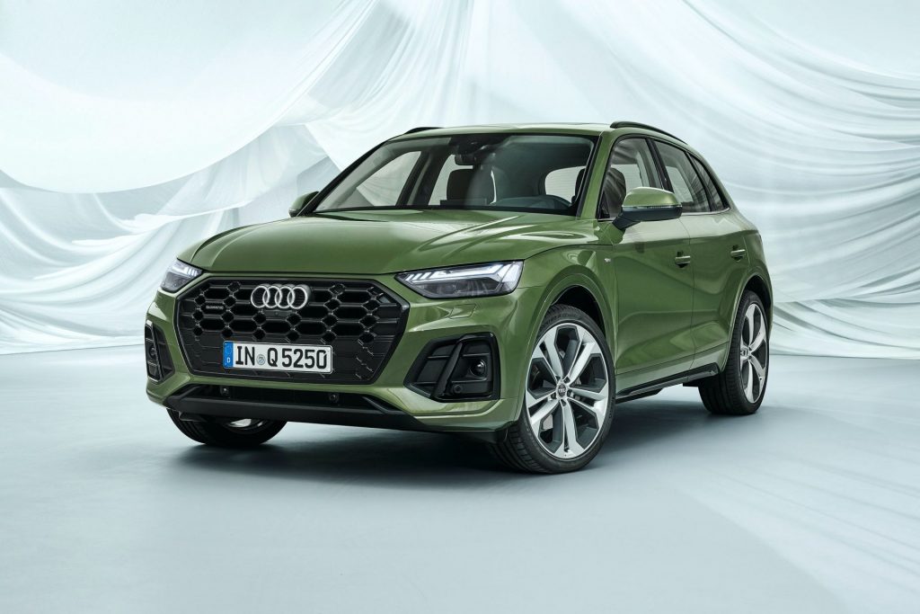 2021 Audi Q5 Facelift Breaks Cover With Sharper Design, Updated Tech ...
