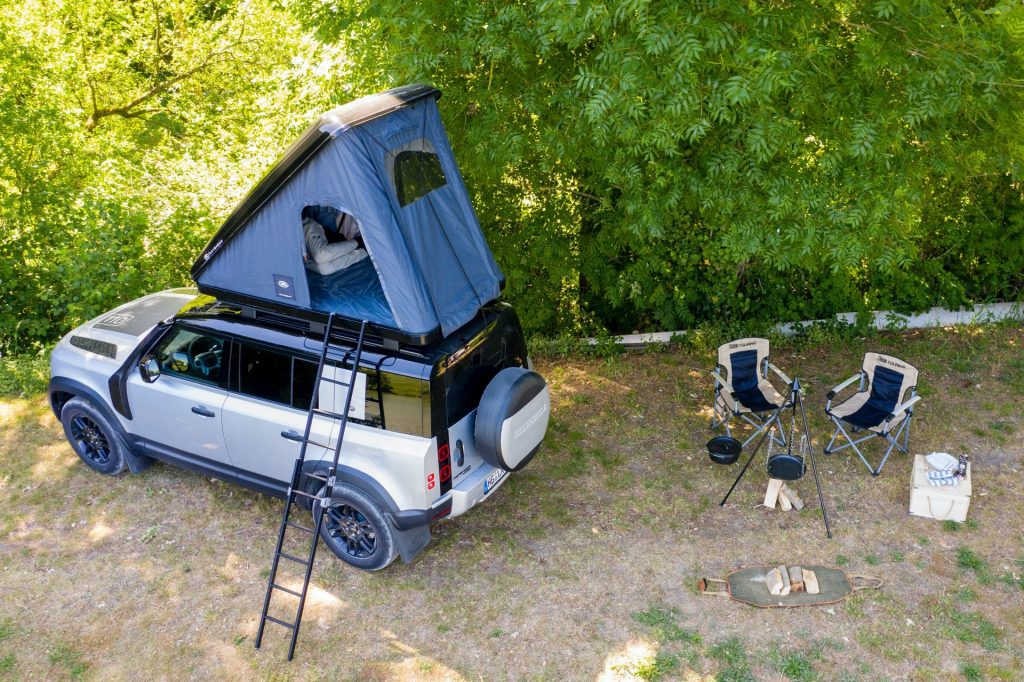$3,500 Roof Tent Turns 2021 Land Rover Defender Into A Home Away From ...