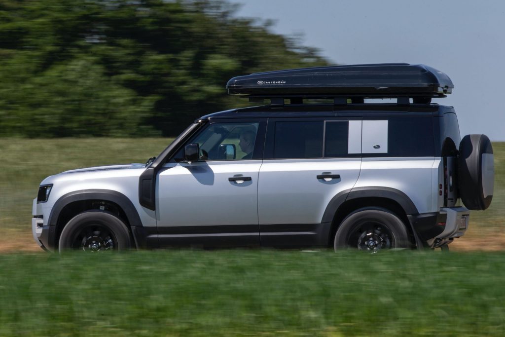 $3,500 Roof Tent Turns 2021 Land Rover Defender Into A Home Away From ...