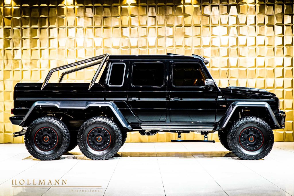 Mercedes-Benz G63 AMG 6x6 By Brabus Has 700 HP, $1 Million Price Tag ...