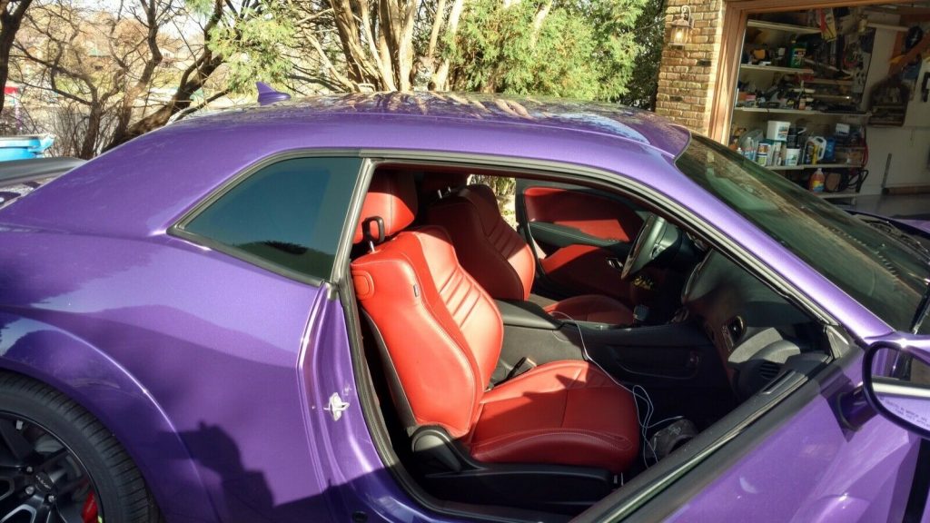 This Dodge Challenger Hellcat Redeye’s Paintjob Is Fittingly Named Plum ...
