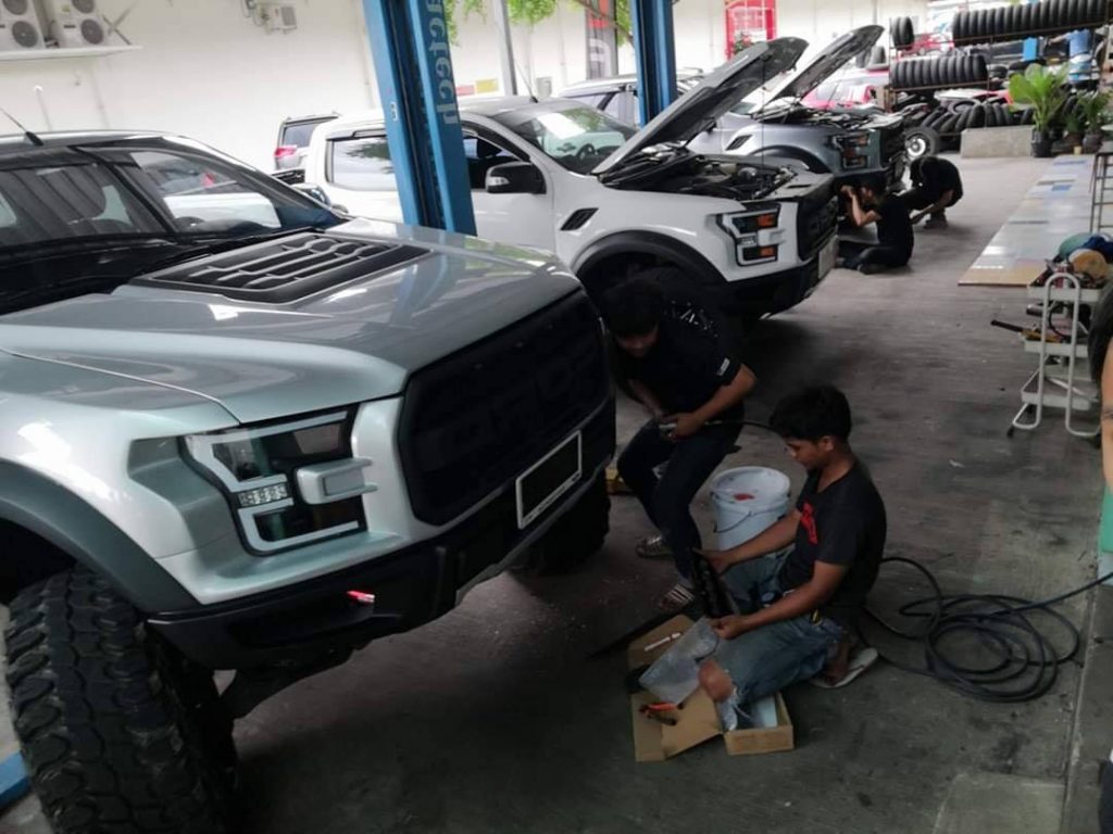 Thai Company Is Turning Ford Ranger Raptors Into F-150 Raptor ...