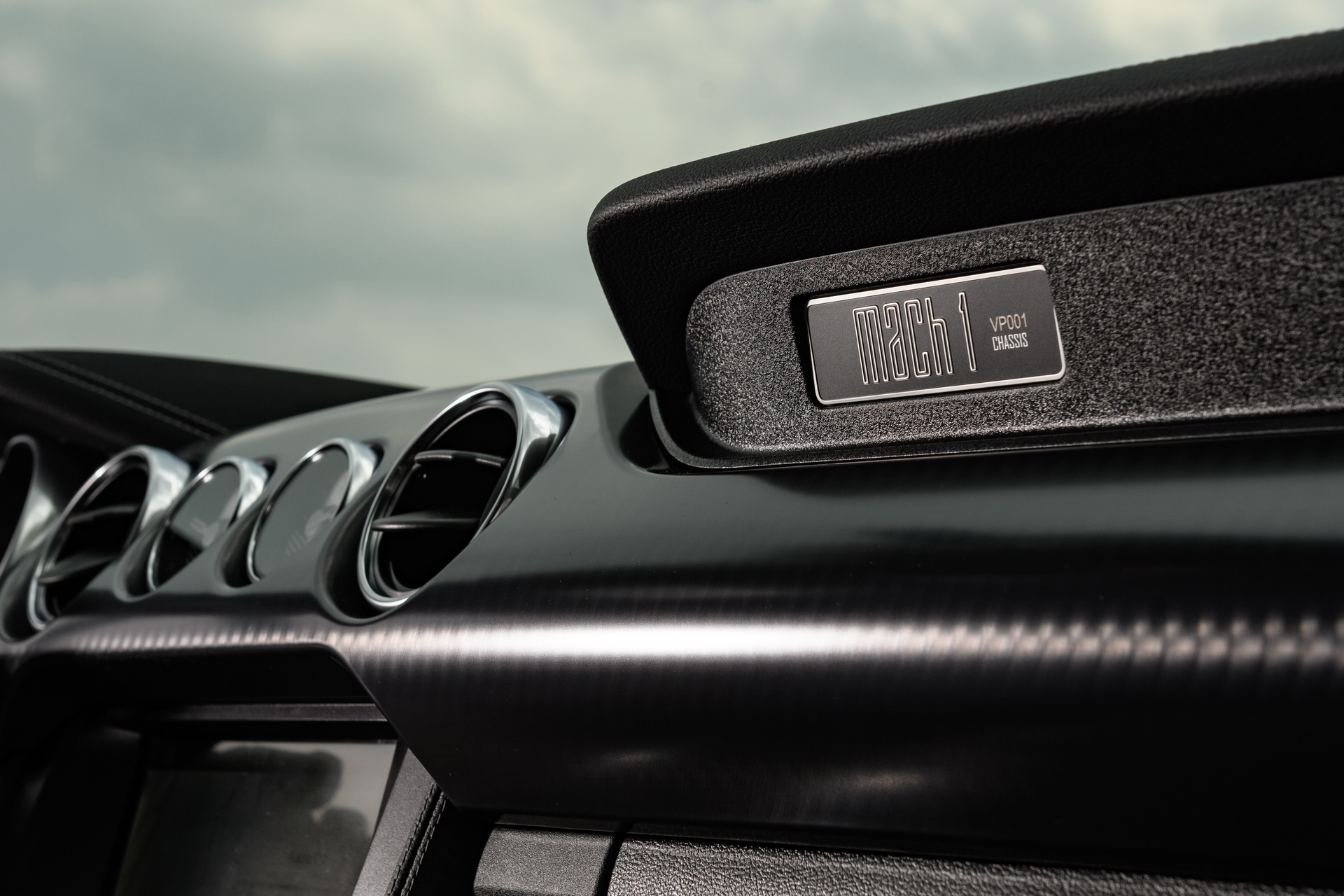 2021 Ford Mustang Mach 1 Logo Was Designed To Look Timeless | Carscoops