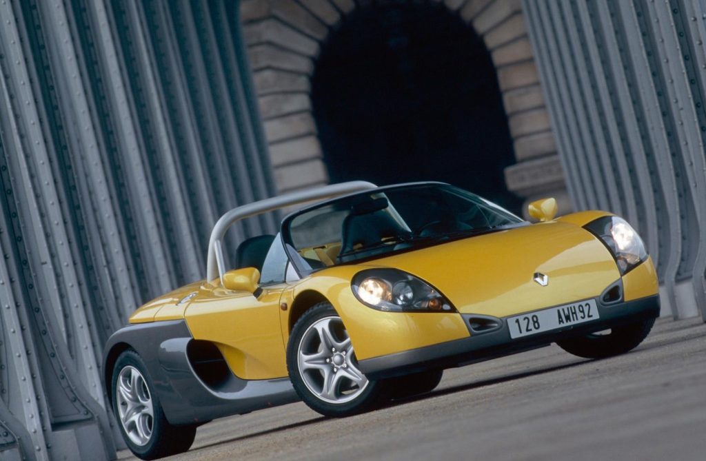 A French Oddity: Renault Sport Spider Turns 25 Years Old | Carscoops