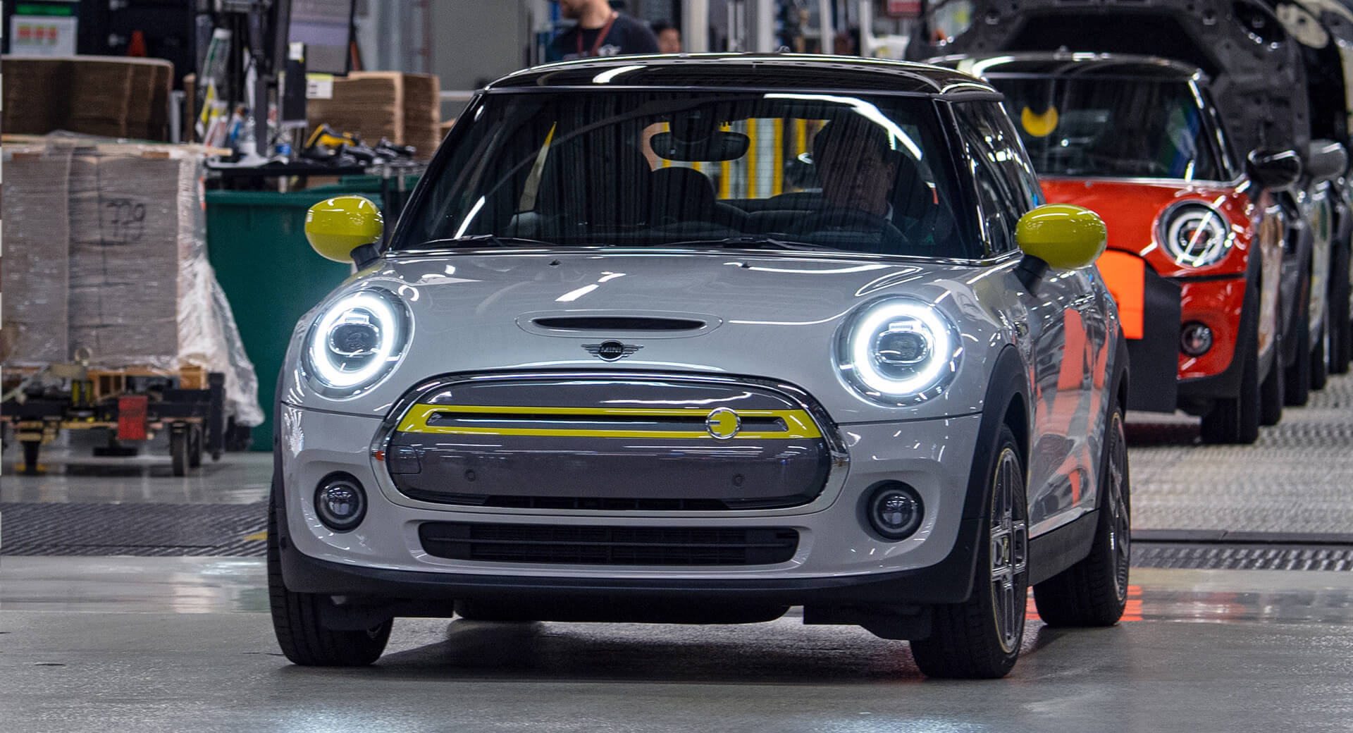 MINI Cooper SE Electric Production Milestone Celebrated At The Oxford ...