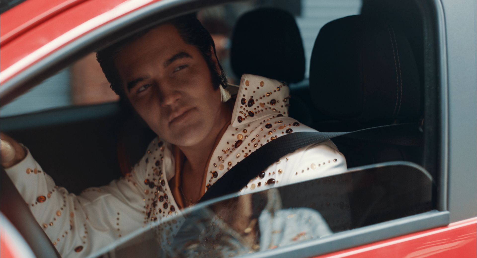 Fiat Brazil ‘Resurrects’ Elvis Presley To Promote New Strada Pickup ...
