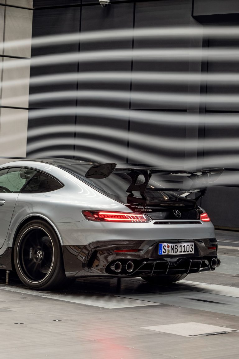 Mercedes-AMG GT Black Series Debuts With 720 HP And Top Speed Of 202 ...