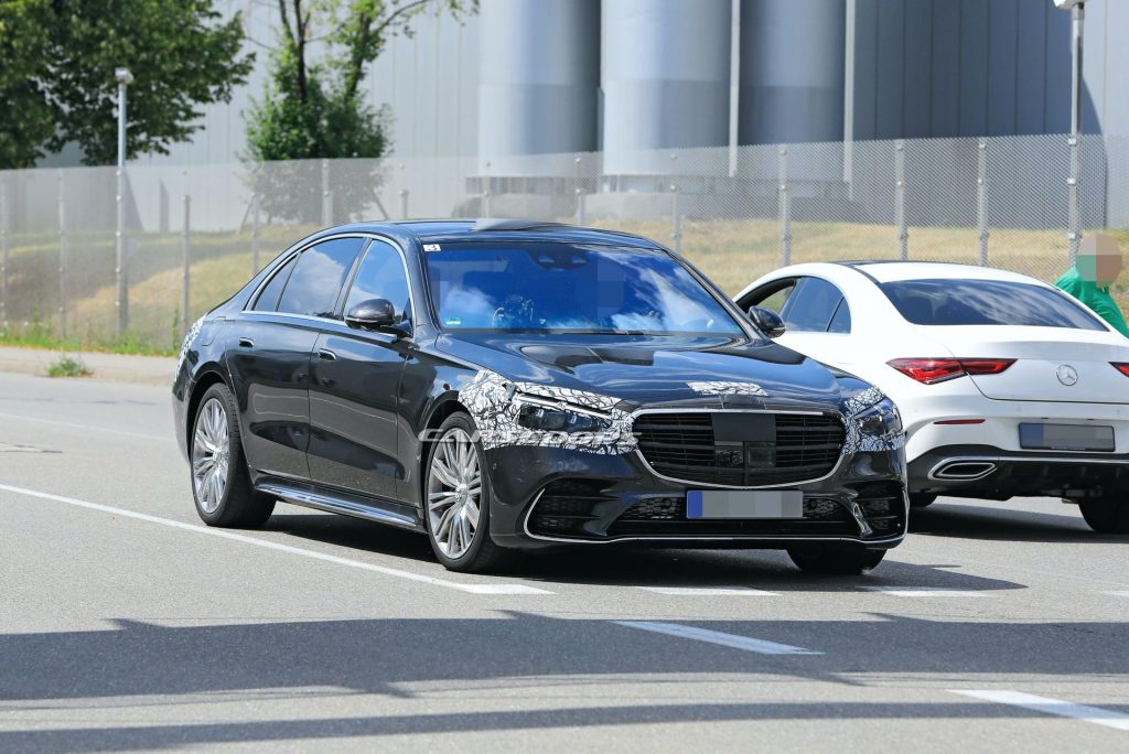 Barely Disguised 2021 Mercedes S-Class Looks Stately In Long-Wheelbase ...