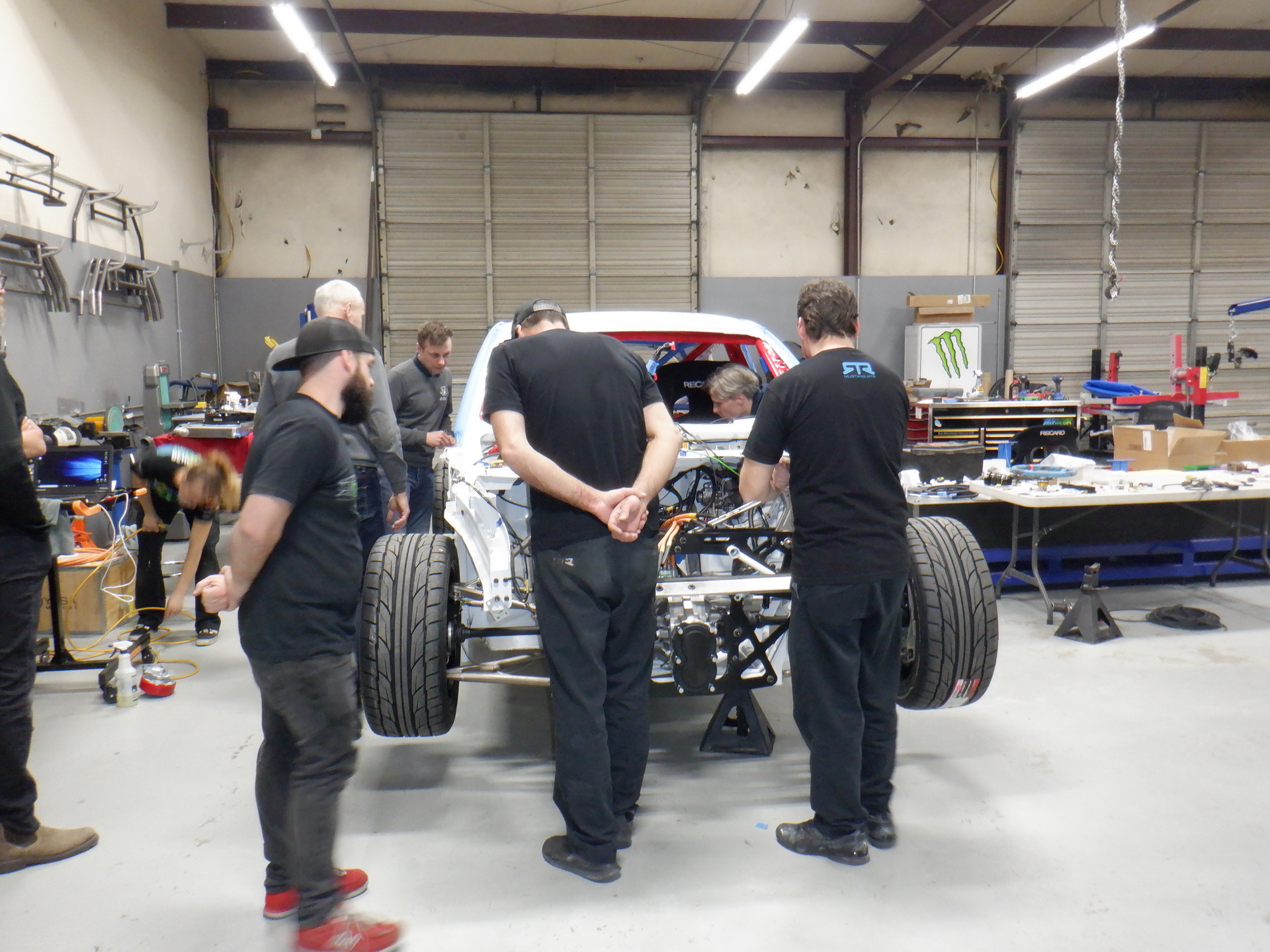 Ford’s Wild Mustang Mach-E Prototype Racer Comes With Seven Motors ...