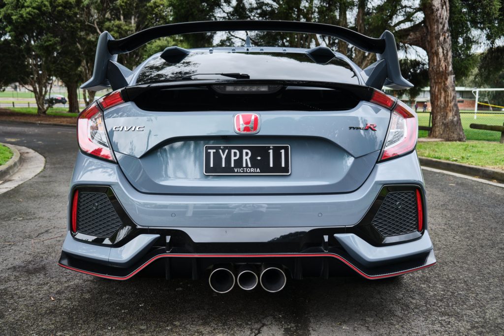 Driven: 2019 Honda Civic Type R Does What No Other Hot Hatch Can ...