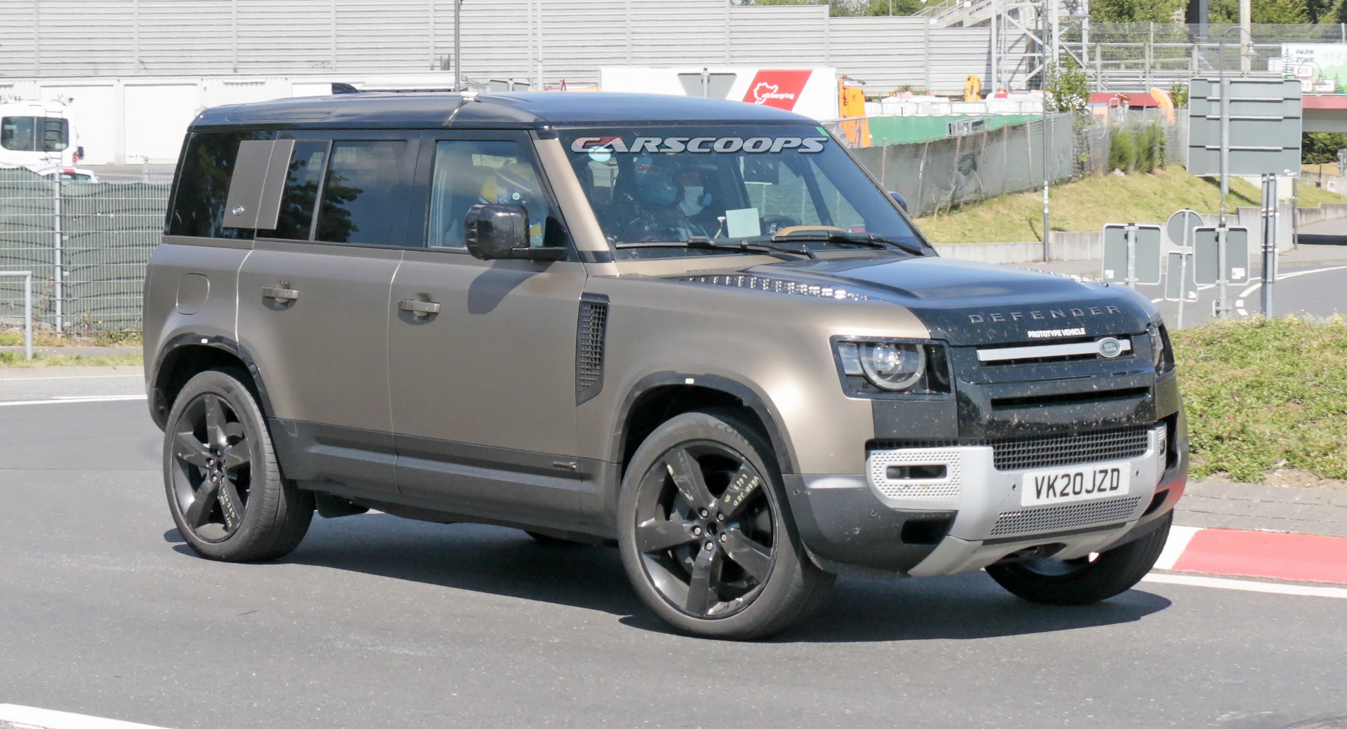 2021 Land Rover Defender V8: Would You Like 500 HP With Your New ...