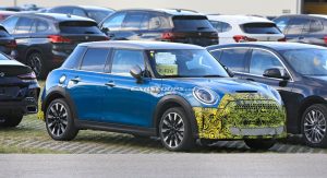 Facelifted MINI Cooper S Plug-In Hybrid Looks Very Familiar | Carscoops
