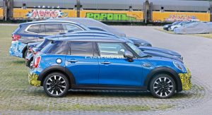 Facelifted MINI Cooper S Plug-In Hybrid Looks Very Familiar | Carscoops