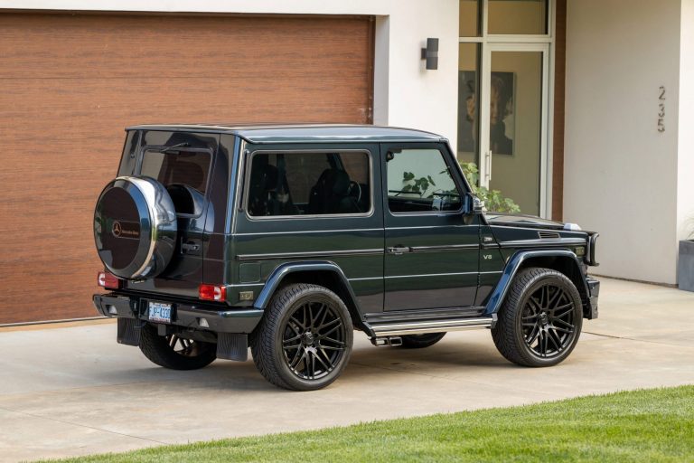 Stand Out From The Crowd With This Mercedes-Benz G500 SWB | Carscoops