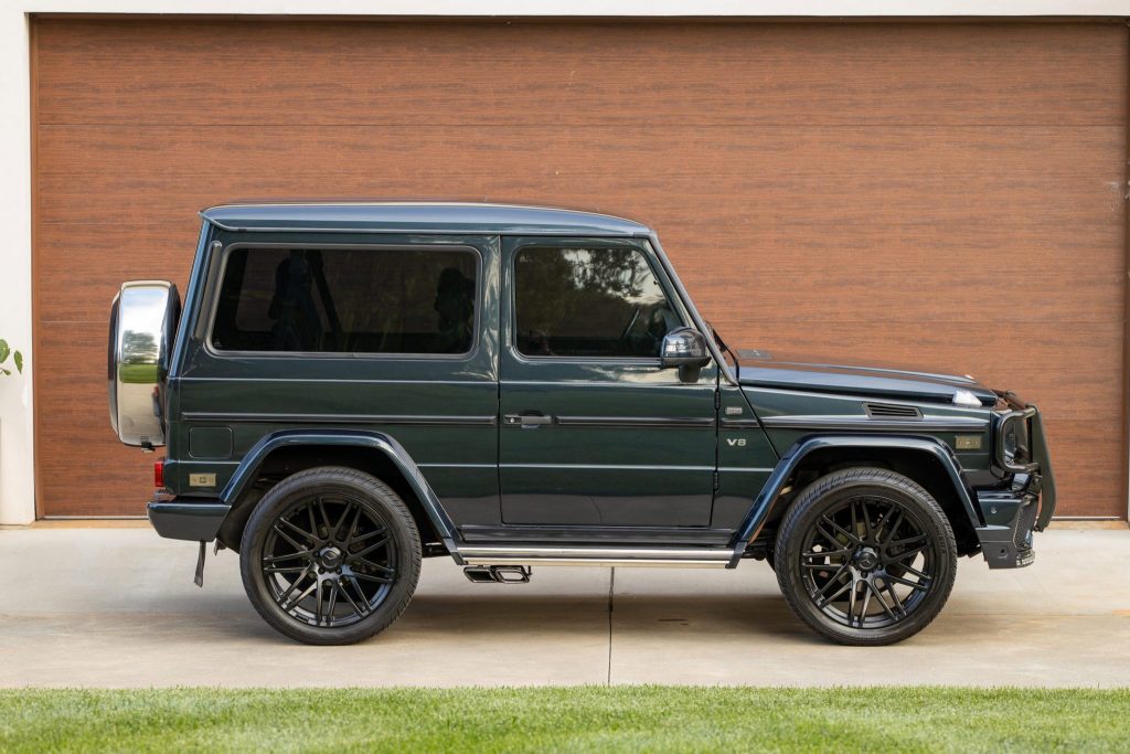 Stand Out From The Crowd With This Mercedes-Benz G500 SWB | Carscoops