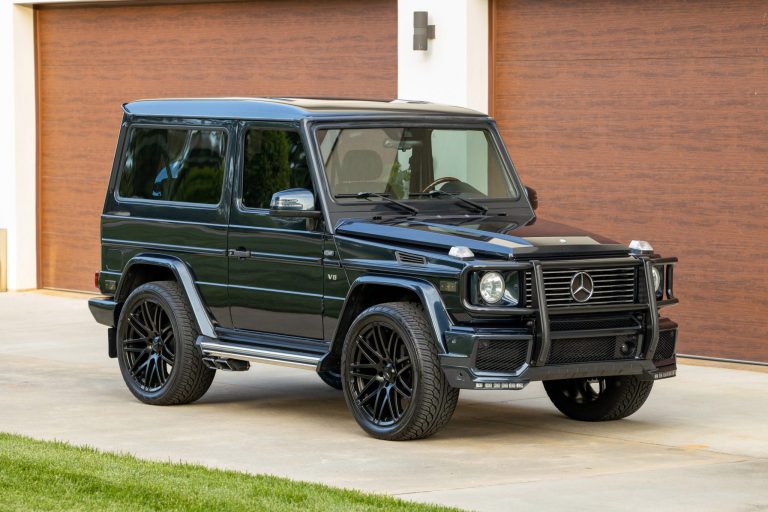 Stand Out From The Crowd With This Mercedes-Benz G500 SWB | Carscoops
