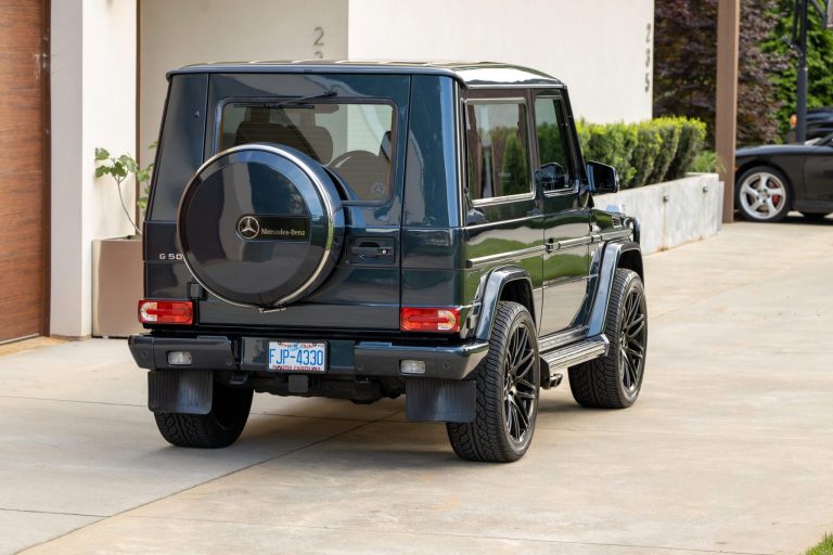 Stand Out From The Crowd With This Mercedes-Benz G500 SWB | Carscoops