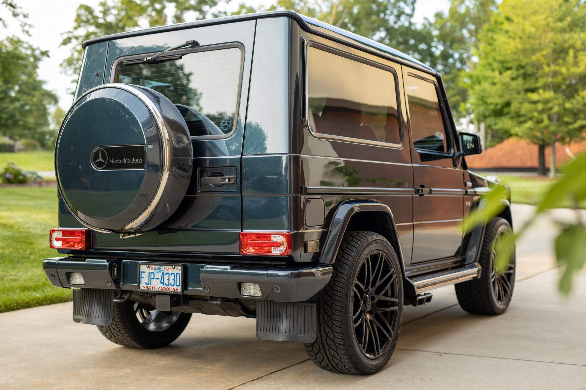 Stand Out From The Crowd With This Mercedes-Benz G500 SWB | Carscoops