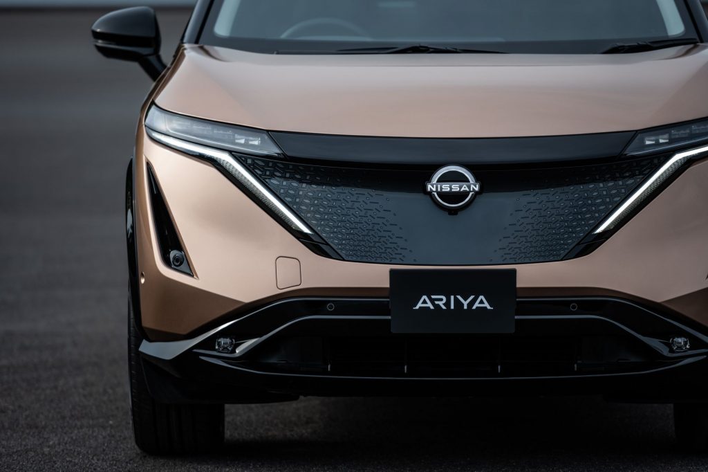 Nissan Debuts Its First New Logo In 20 Years On The Ariya | Carscoops