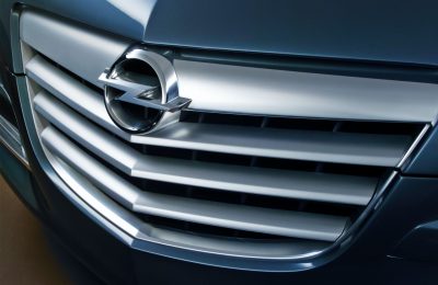 Turns Out The 2021 Mokka Debuted Opel’s Redesigned ‘Blitz’ Logo | Carscoops
