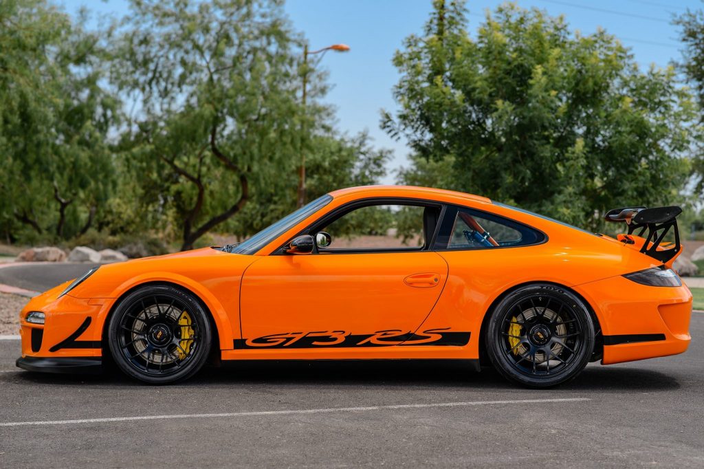 Modified Porsche 911 GT3 RS Is Good Enough To Give You Goosebumps ...