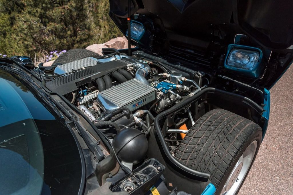 Live Your ‘80s Fantasy With This 1989 Corvette Callaway Twin Turbo ...
